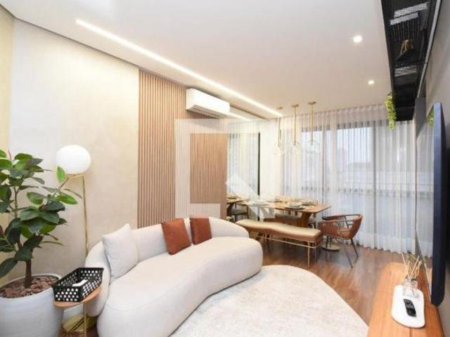 Apartamento à Venda Centro, 2 Quartos, 51 m² Curitiba