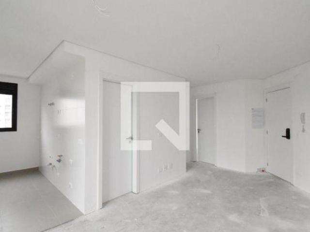 Apartamento à Venda Centro, 2 Quartos, 51 m² Curitiba