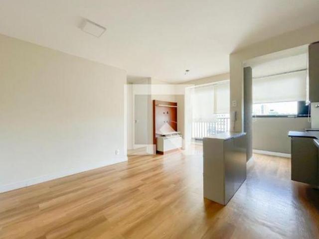 Apartamento à Venda Centro, 2 Quartos, 52 m2