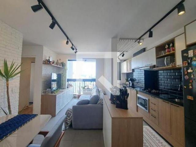 Apartamento à Venda Centro, 2 Quartos, 52 m2
