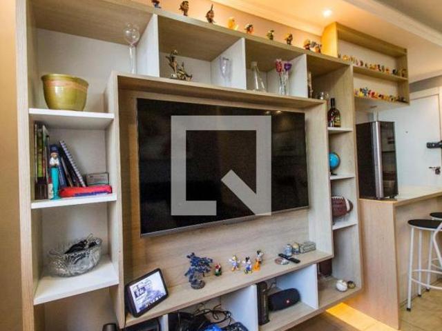 Apartamento à Venda Centro, 2 Quartos, 52 m2