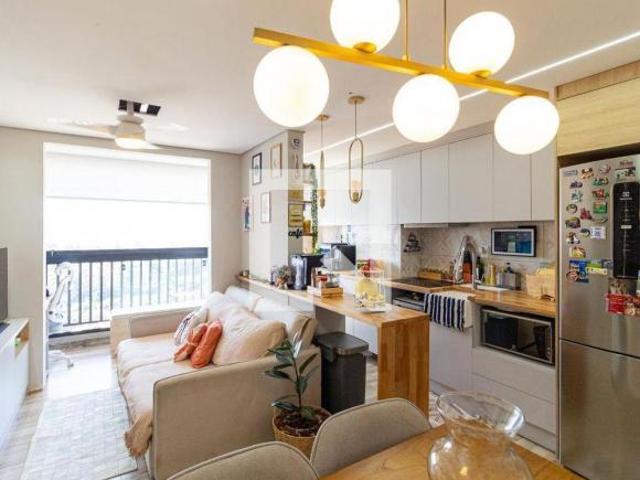 Apartamento à Venda Centro, 2 Quartos, 52 m2