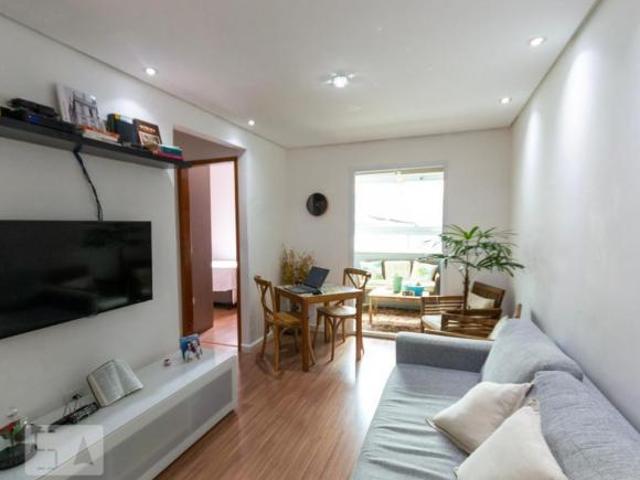 Apartamento à Venda Centro, 2 Quartos, 52 m2