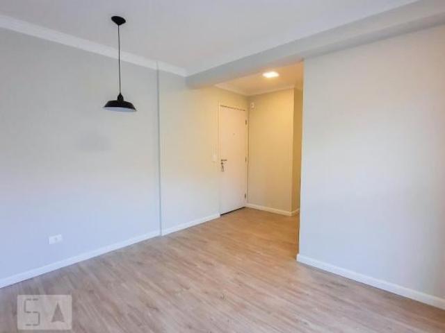 Apartamento à Venda Centro, 2 Quartos, 52 m2