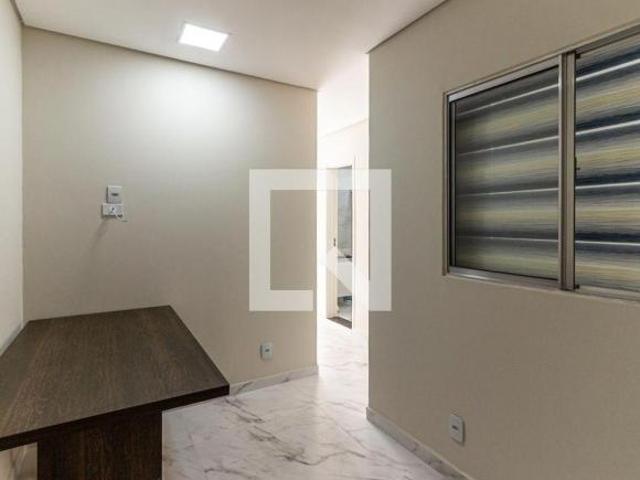 Apartamento à Venda Centro, 2 Quartos, 52 m2
