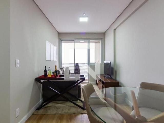 Apartamento à Venda Centro, 2 Quartos, 52 m2