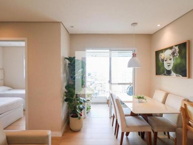 Apartamento à Venda Centro, 2 Quartos, 54 m2