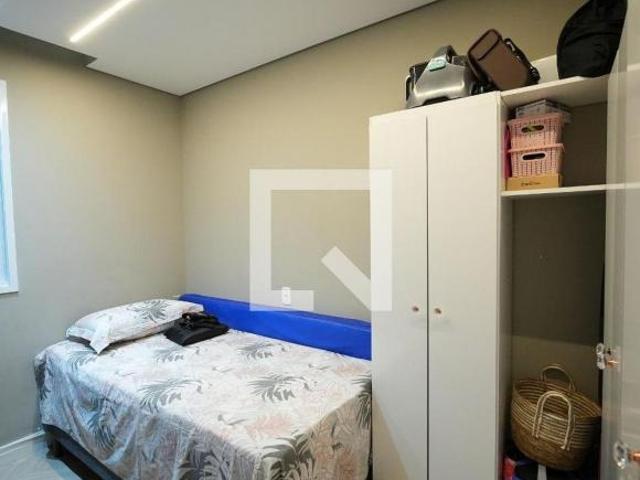 Apartamento à Venda Centro, 2 Quartos, 55 m2