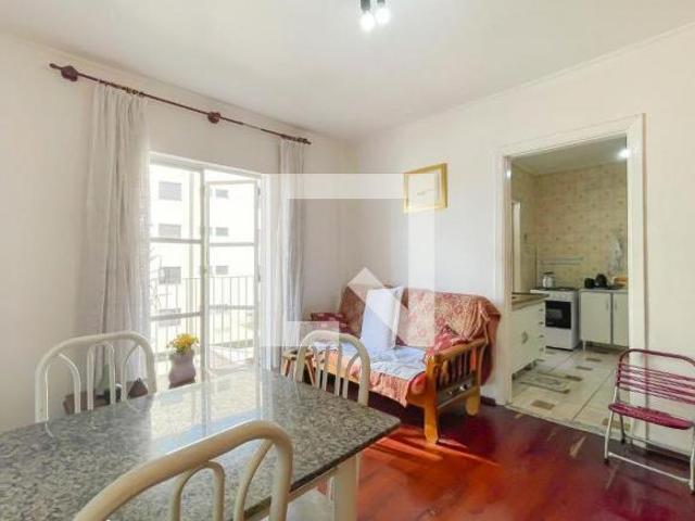 Apartamento à Venda Centro, 2 Quartos, 55 m2
