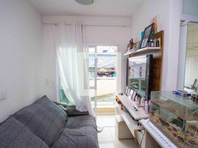 Apartamento à Venda Centro, 2 Quartos, 56 m2