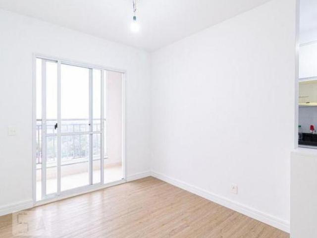 Apartamento à Venda Centro, 2 Quartos, 56 m2