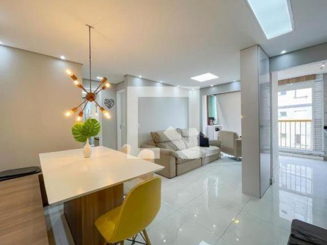 Apartamento à Venda Centro, 2 Quartos, 56 m2