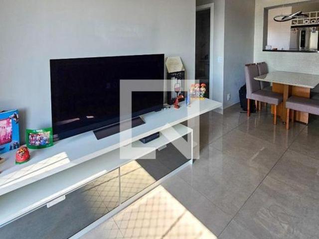 Apartamento à Venda Centro, 2 Quartos, 56 m2