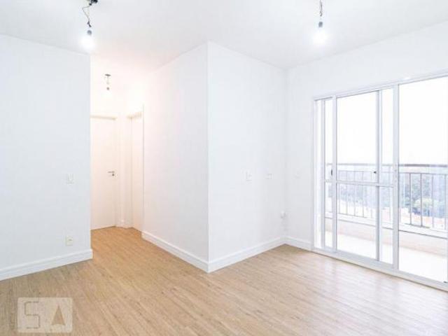 Apartamento à Venda Centro, 2 Quartos, 56 m2