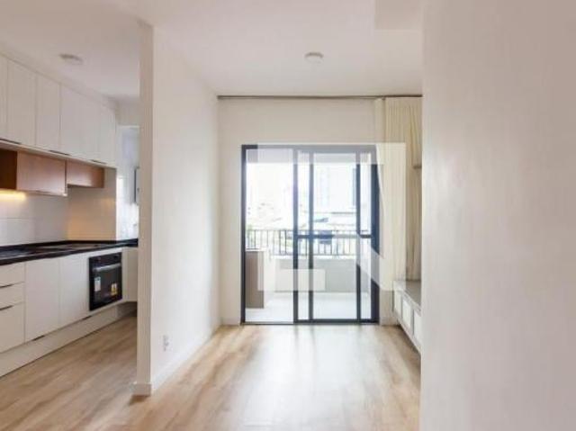 Apartamento à Venda Centro, 2 Quartos, 56 m2