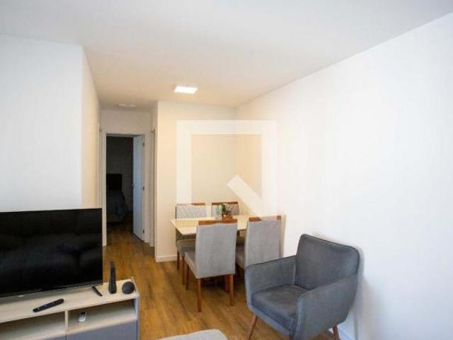 Apartamento à Venda Centro, 2 Quartos, 56 m2