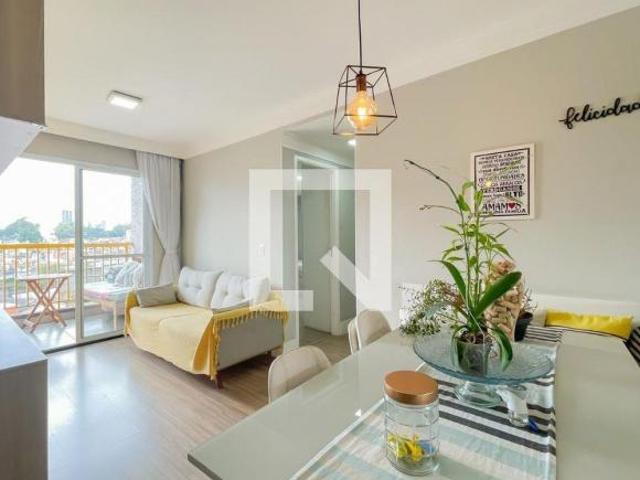 Apartamento à Venda Centro, 2 Quartos, 57 m2