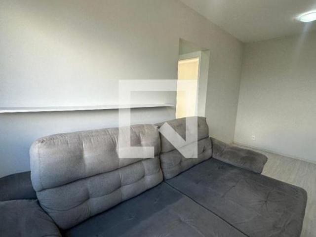 Apartamento à Venda Centro, 2 Quartos, 57 m2