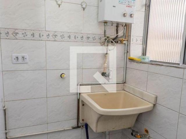 Apartamento à Venda Centro, 2 Quartos, 58 m2