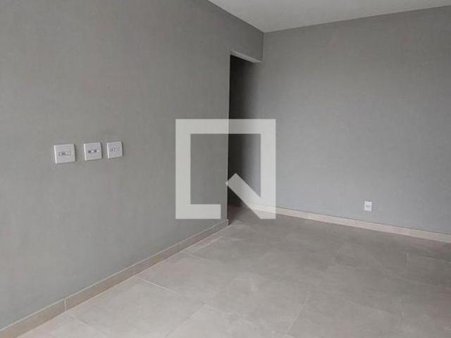Apartamento à Venda Centro, 2 Quartos, 60 m2