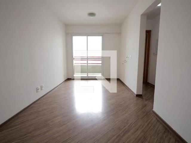 Apartamento à Venda Centro, 2 Quartos, 60 m2
