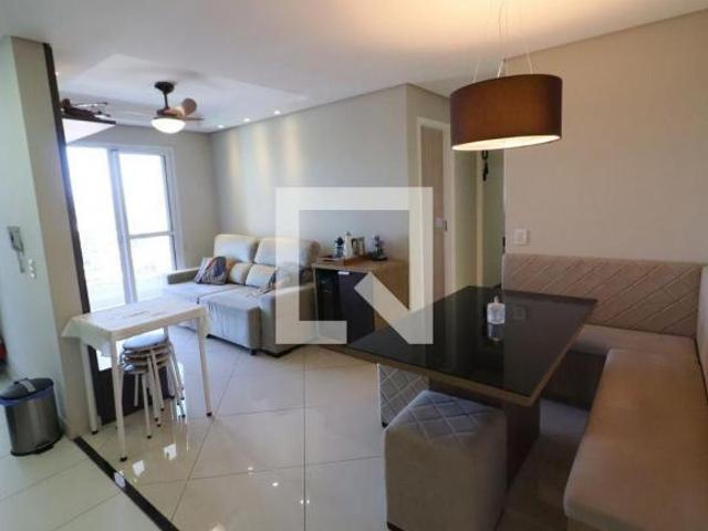 Apartamento à Venda Centro, 2 Quartos, 60 m2