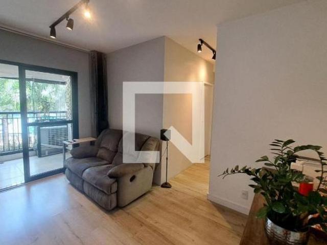 Apartamento à Venda Centro, 2 Quartos, 61 m2