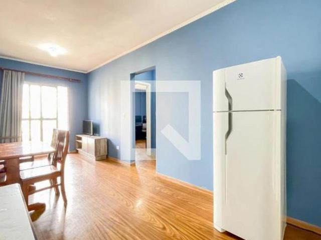 Apartamento à Venda Centro, 2 Quartos, 61 m2