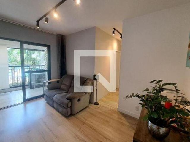 Apartamento à Venda Centro, 2 Quartos, 61 m2