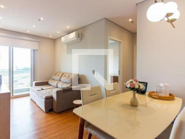 Apartamento à Venda Centro, 2 Quartos, 61 m2