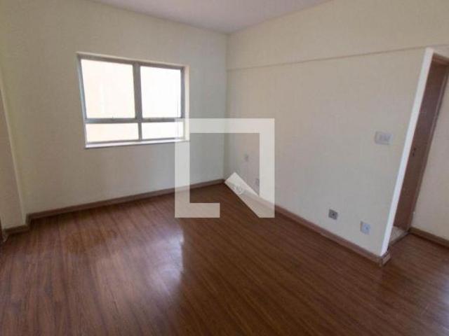 Apartamento à Venda Centro, 2 Quartos, 61 m2