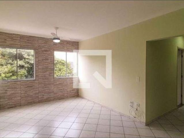 Apartamento à Venda Centro, 2 Quartos, 62 m2