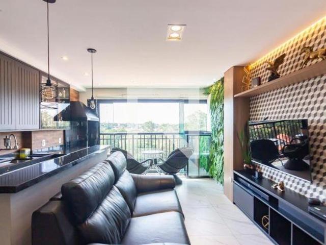 Apartamento à Venda Centro, 2 Quartos, 62 m2