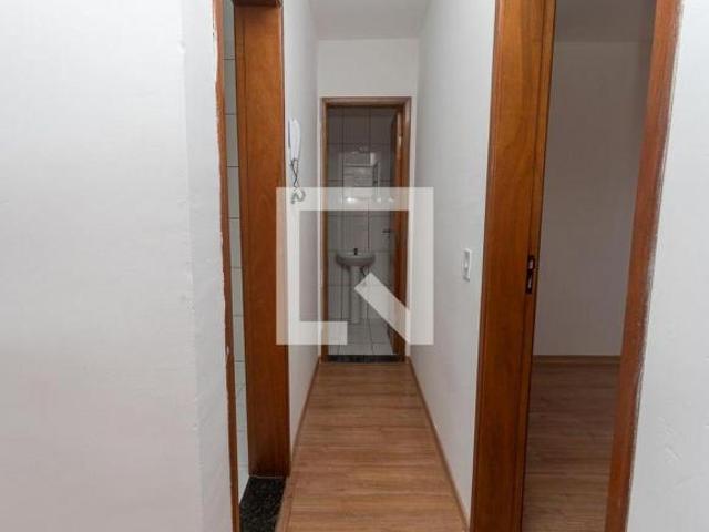 Apartamento à Venda Centro, 2 Quartos, 62 m2