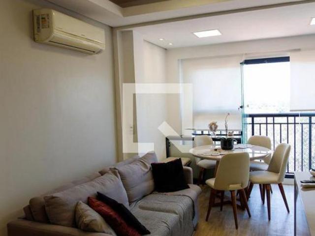 Apartamento à Venda Centro, 2 Quartos, 62 m2