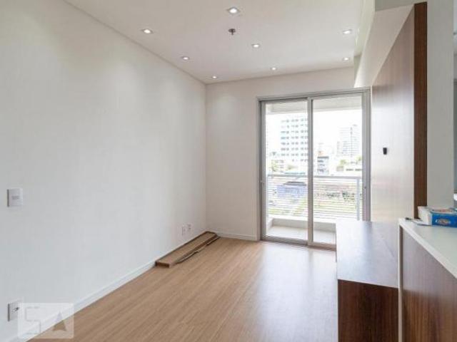 Apartamento à Venda Centro, 2 Quartos, 63 m2