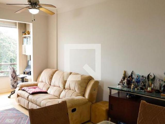 Apartamento à Venda Centro, 2 Quartos, 63 m2