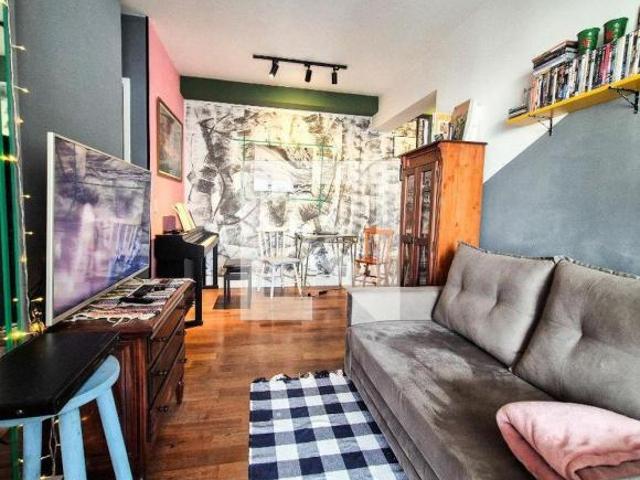 Apartamento à Venda Centro, 2 Quartos, 64 m2
