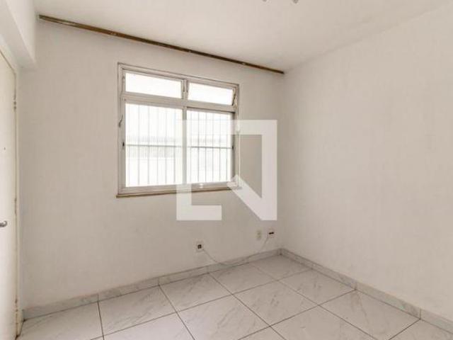 Apartamento à Venda Centro, 2 Quartos, 64 m2