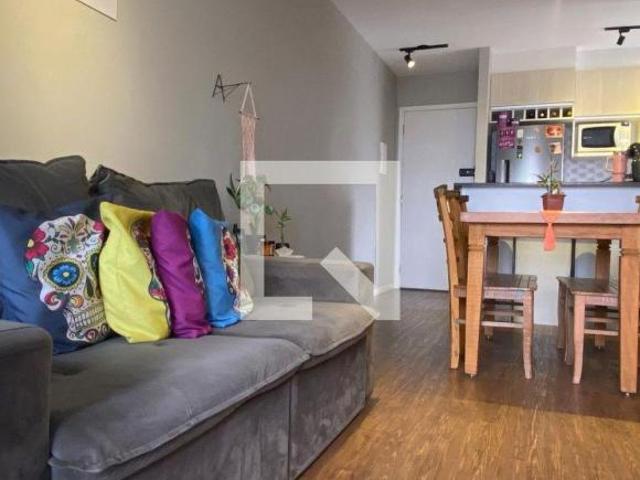 Apartamento à Venda Centro, 2 Quartos, 64 m2