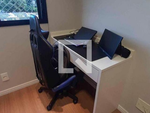 Apartamento à Venda Centro, 2 Quartos, 64 m2