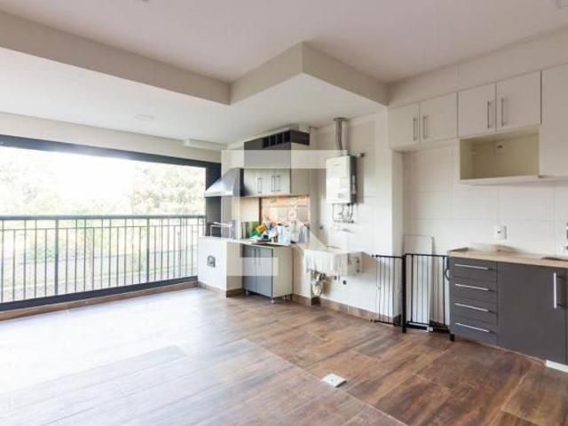 Apartamento à Venda Centro, 2 Quartos, 65 m2