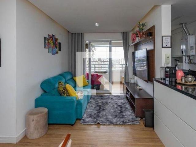 Apartamento à Venda Centro, 2 Quartos, 65 m2