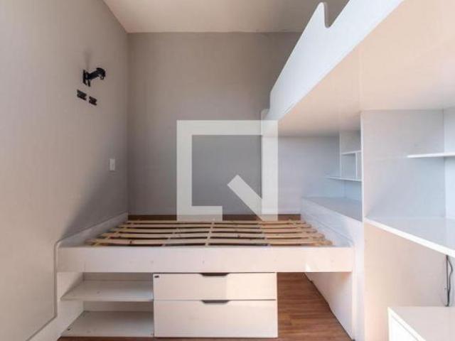 Apartamento à Venda Centro, 2 Quartos, 66 m2