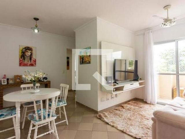 Apartamento à Venda Centro, 2 Quartos, 67 m2