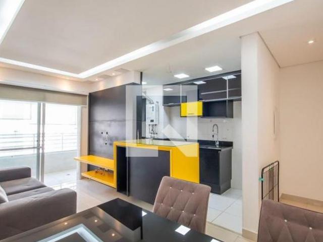 Apartamento à Venda Centro, 2 Quartos, 67 m2