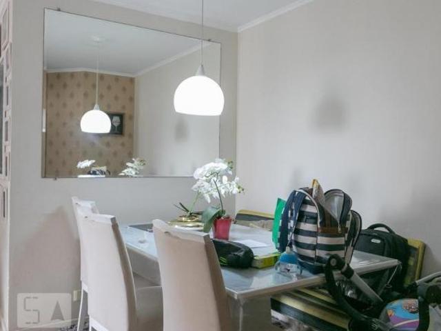 Apartamento à Venda Centro, 2 Quartos, 68 m2
