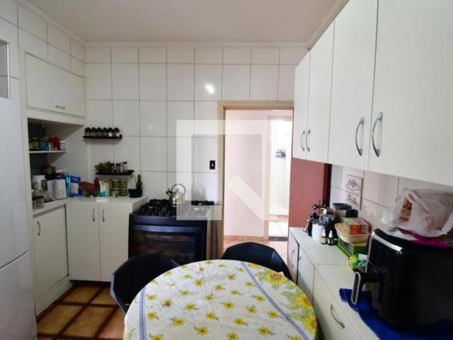 Apartamento à Venda Centro, 2 Quartos, 68 m2
