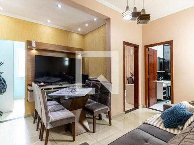 Apartamento à Venda Centro, 2 Quartos, 68 m2