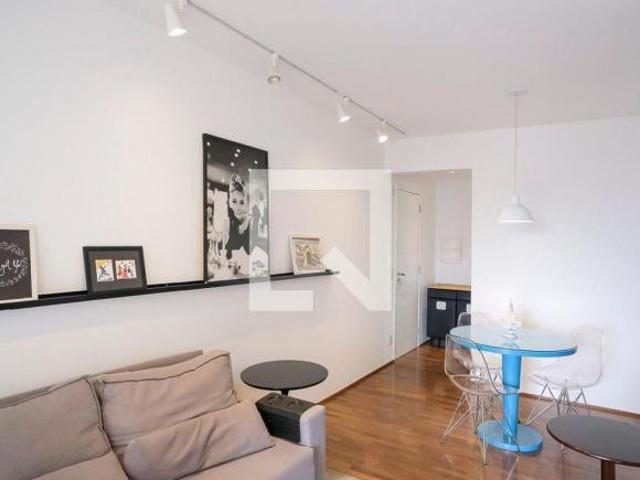 Apartamento à Venda Centro, 2 Quartos, 68 m2